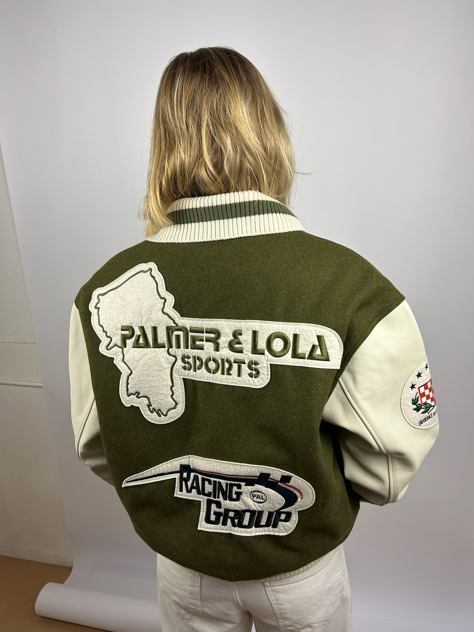 Pal sporting goods Jas - Maat M – Stuk voor stuk